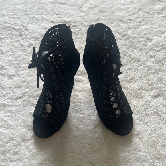 Zara | Shoes | Zara Black Laceup Wraparound High Heel Open Toe Stiletto ...